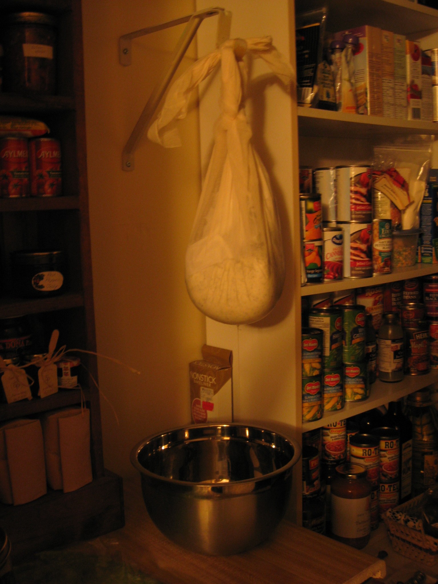 How to Make Mozzarella Cheese