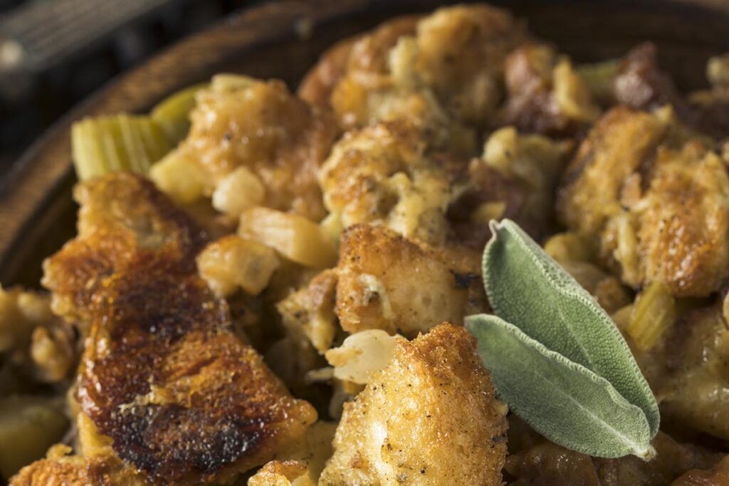 Thanksgiving Slow Cooker Stuffing: Recipe + Tips